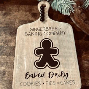 Gingerbread Cutting Board, Gingerbread Decor, Cutting Board , Christmas ...
