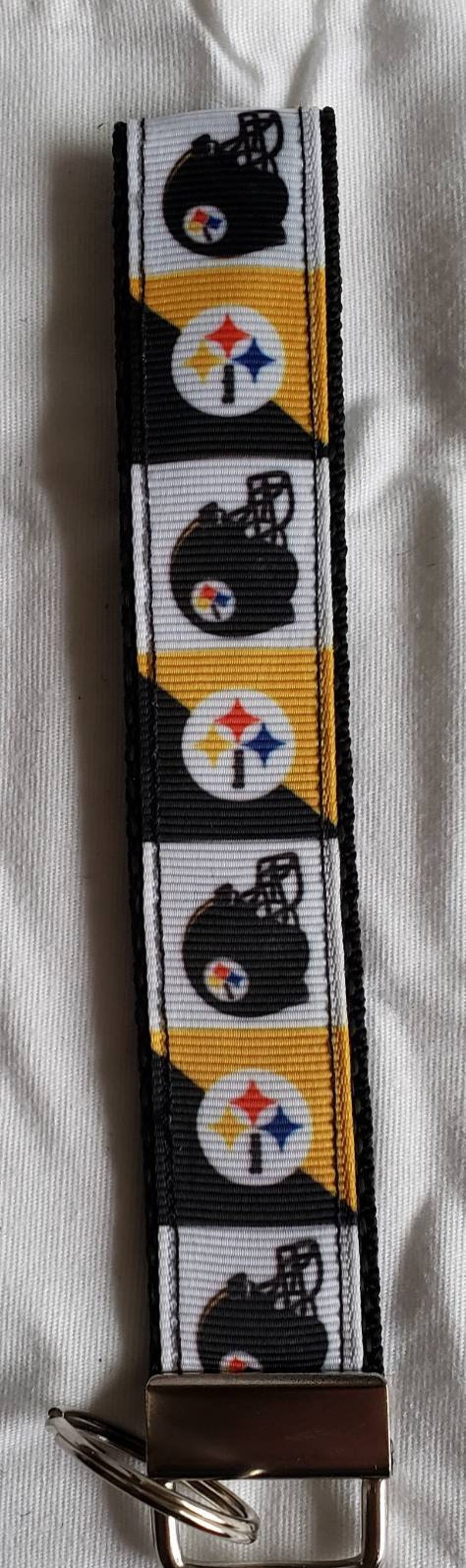 NFL Key Fobs Get Your Favorite Team | Etsy