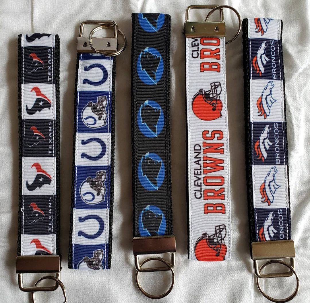 NFL Key Fobs Get Your Favorite Team - Etsy