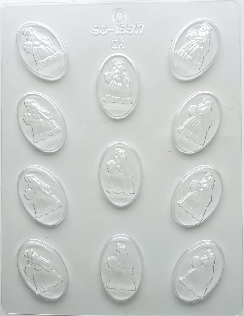 Bride and Groom Mint Size Chocolate Candy Mold** - Etsy