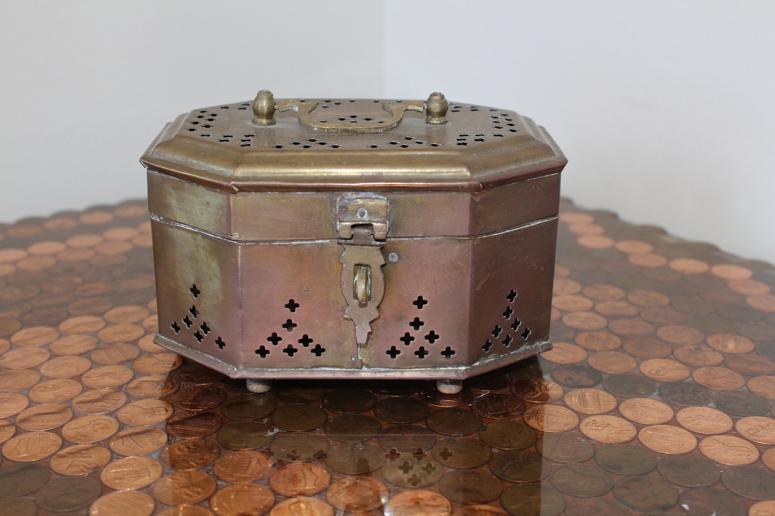 Vintage Pierced Lidded Brass Box - Etsy