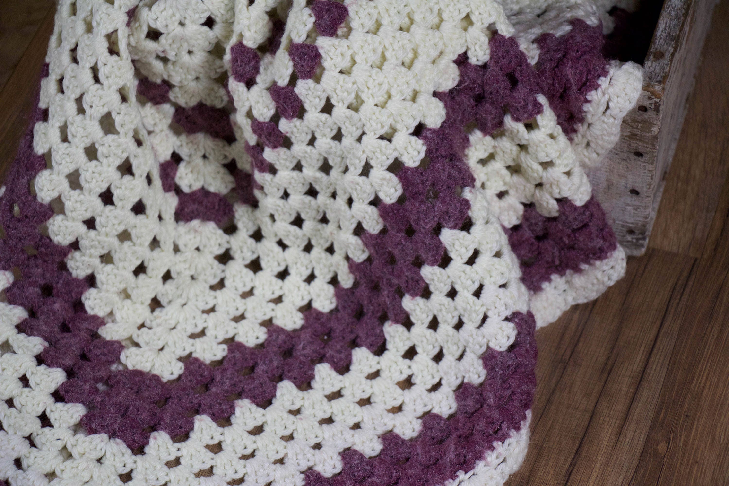 Vintage Plum & Creamy White Square Afghan, Photography Photo Prop - Etsy