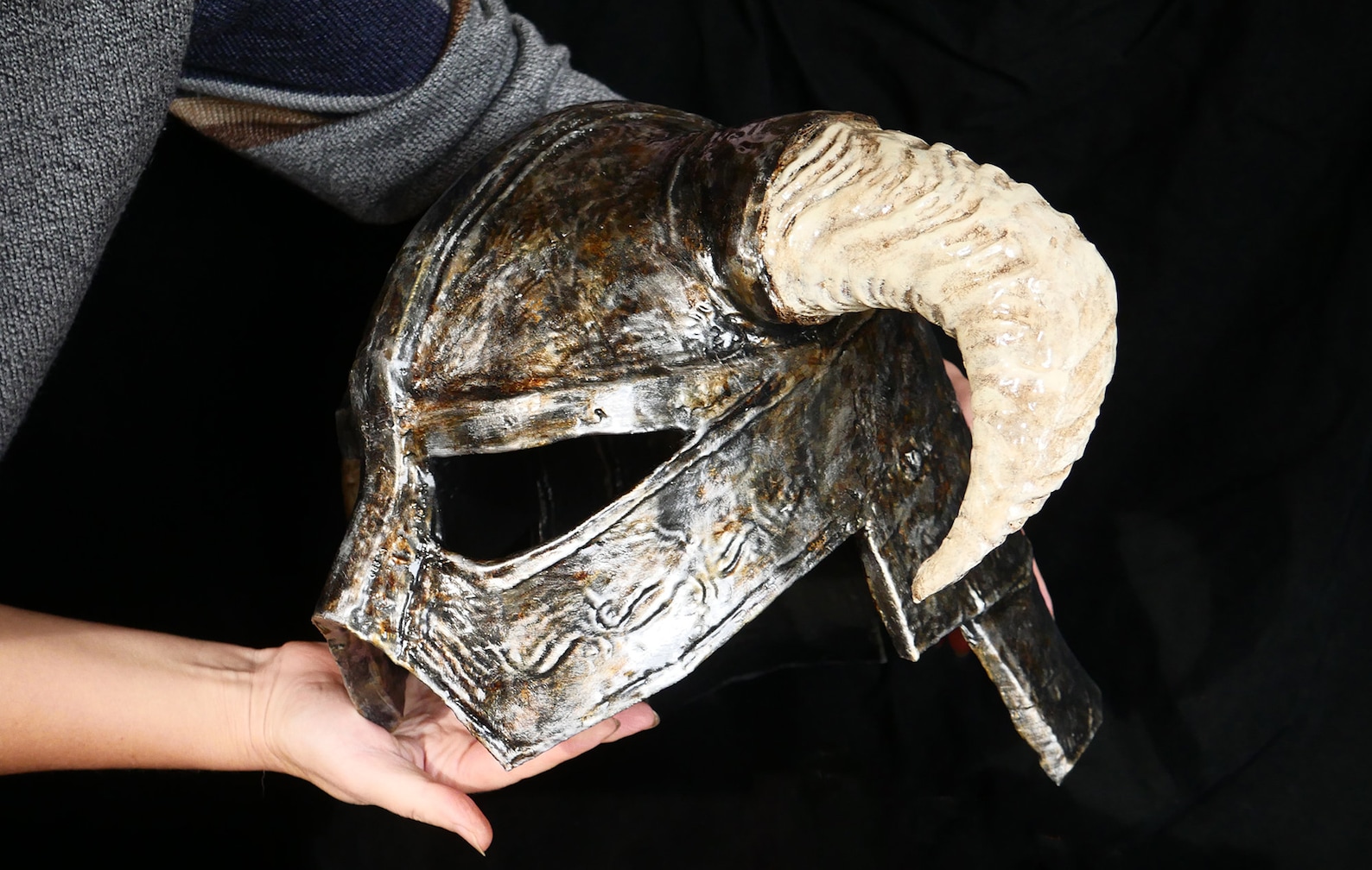 The Elder Scrolls Skyrim Helmet. Cosplay Helmet. Room Decor. - Etsy