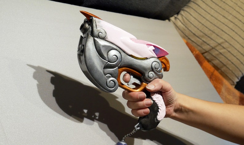 Dva Shin-ryeong Gun Prop Replica 1:1 Weathered Cosplay Prop - Etsy