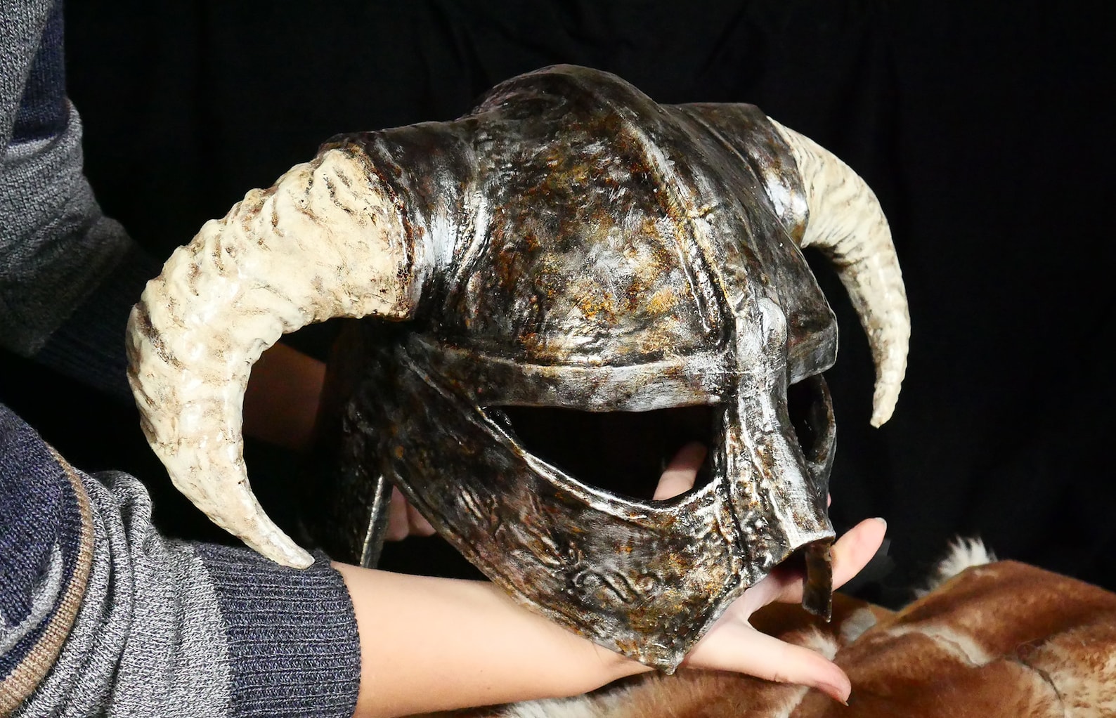 The Elder Scrolls Skyrim Helmet. Cosplay Helmet. Room Decor. Skyrim ...