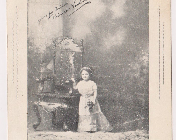 SMALL WOMAN/ DWARF, Princess Victoria, the Miniature Madam Melba ...