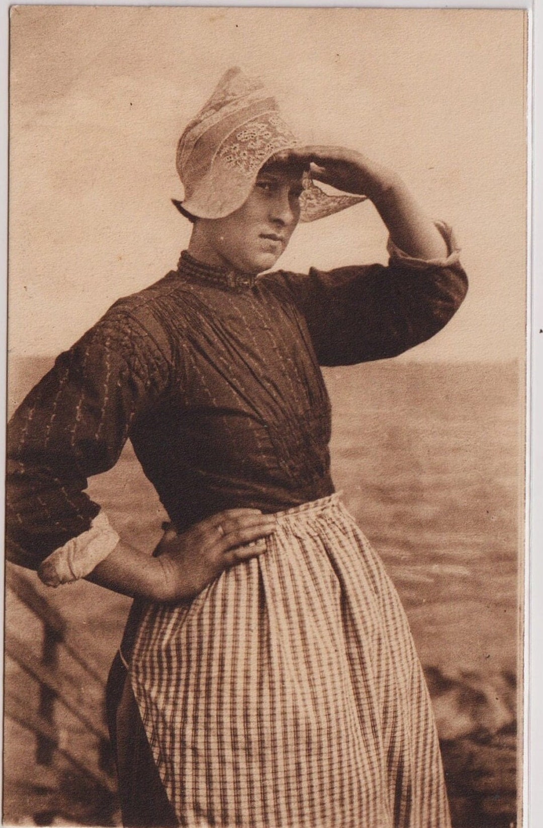 VOLENDAM, DUTCH GIRL, Traditional Costume, Vintage Real Photo Postcard ...