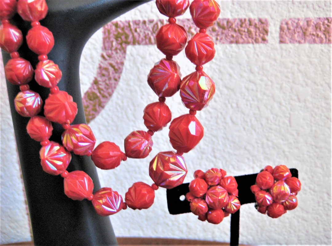 WESTERN GERMANY, Double Strand Red and Pink Ombre Beaded Necklace and ...
