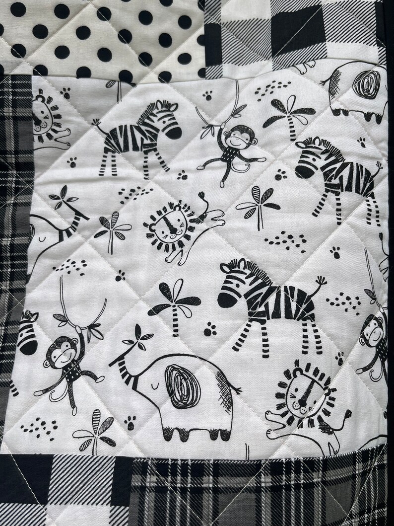 Black and White Simplicity - Etsy