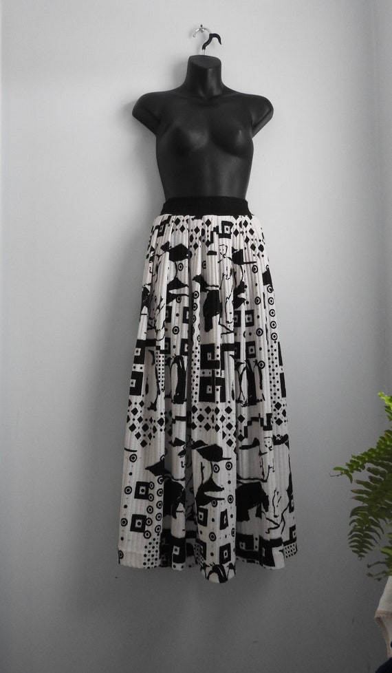 Linda Lundstrom Black and White Faux Fur Reversible C… - Gem