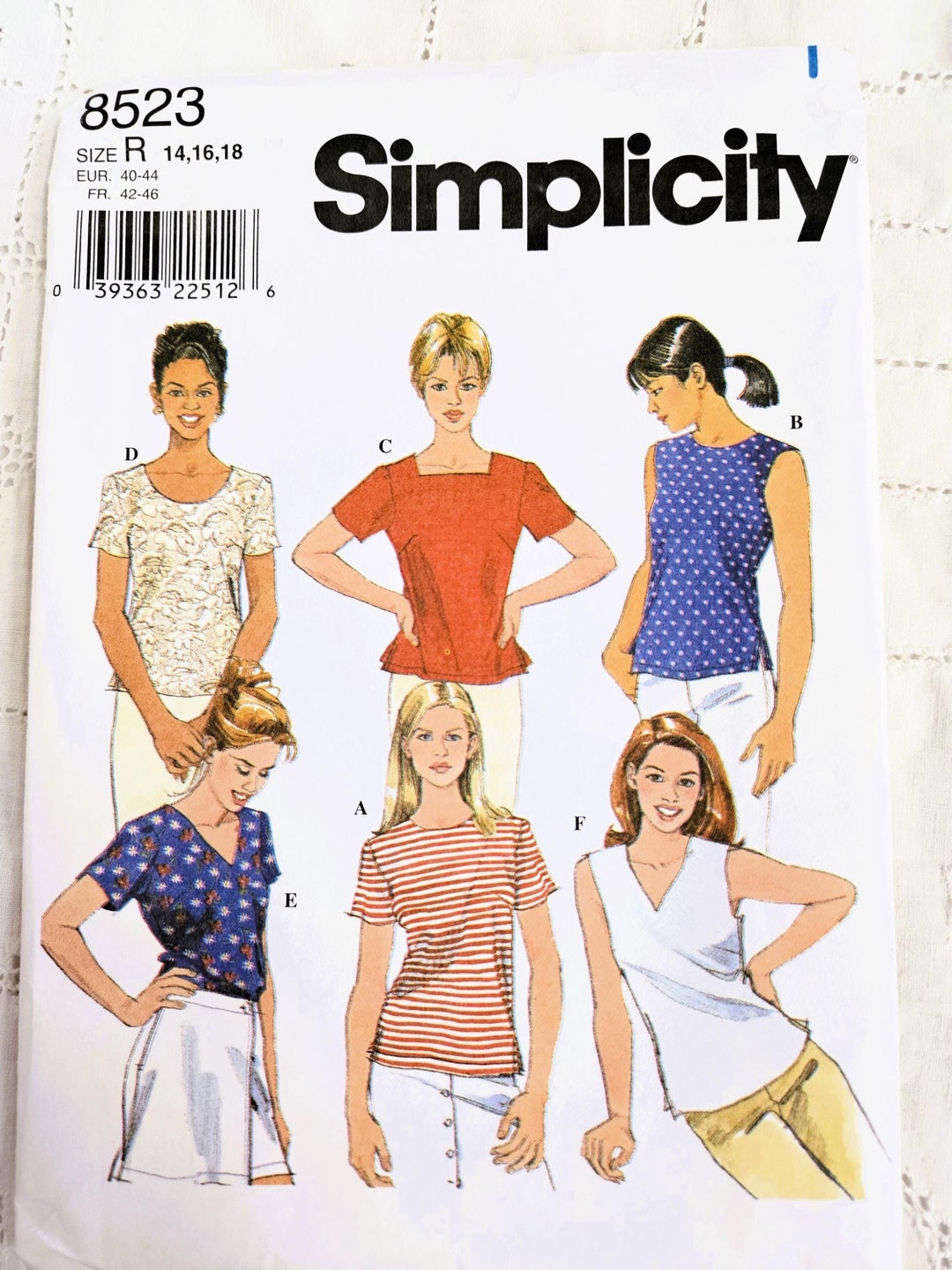 90s Classic Pullover Tops, Neckline and Sleeve Variations, Wardrobe ...