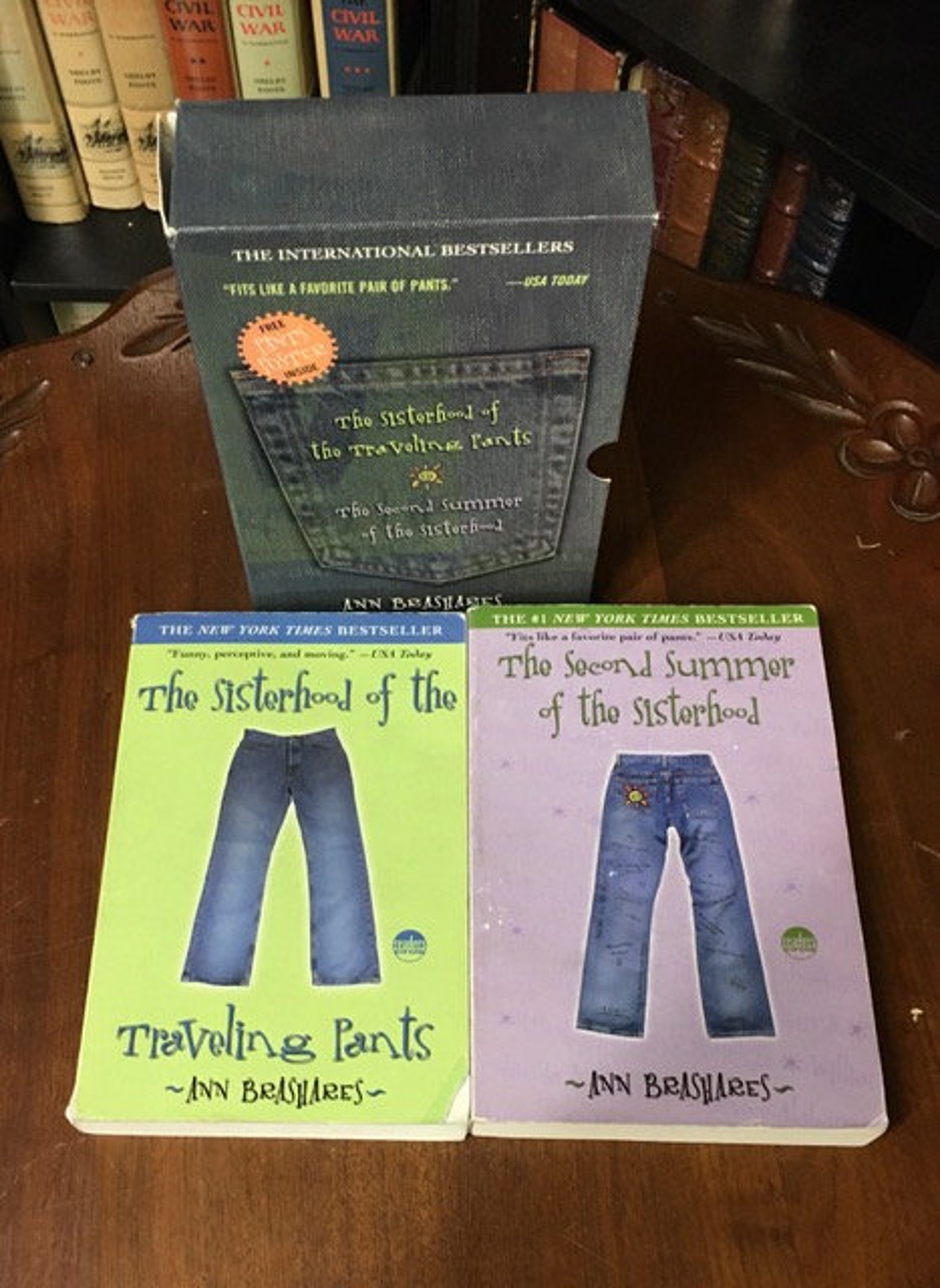 Sisterhood of the Traveling Pants 2 Volume Softcover Box Set - Etsy