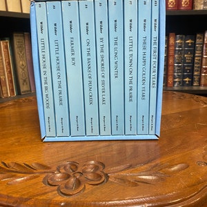 The Little House Books by Laura Ingalls Wilder 9 Book BOX SET (near ...