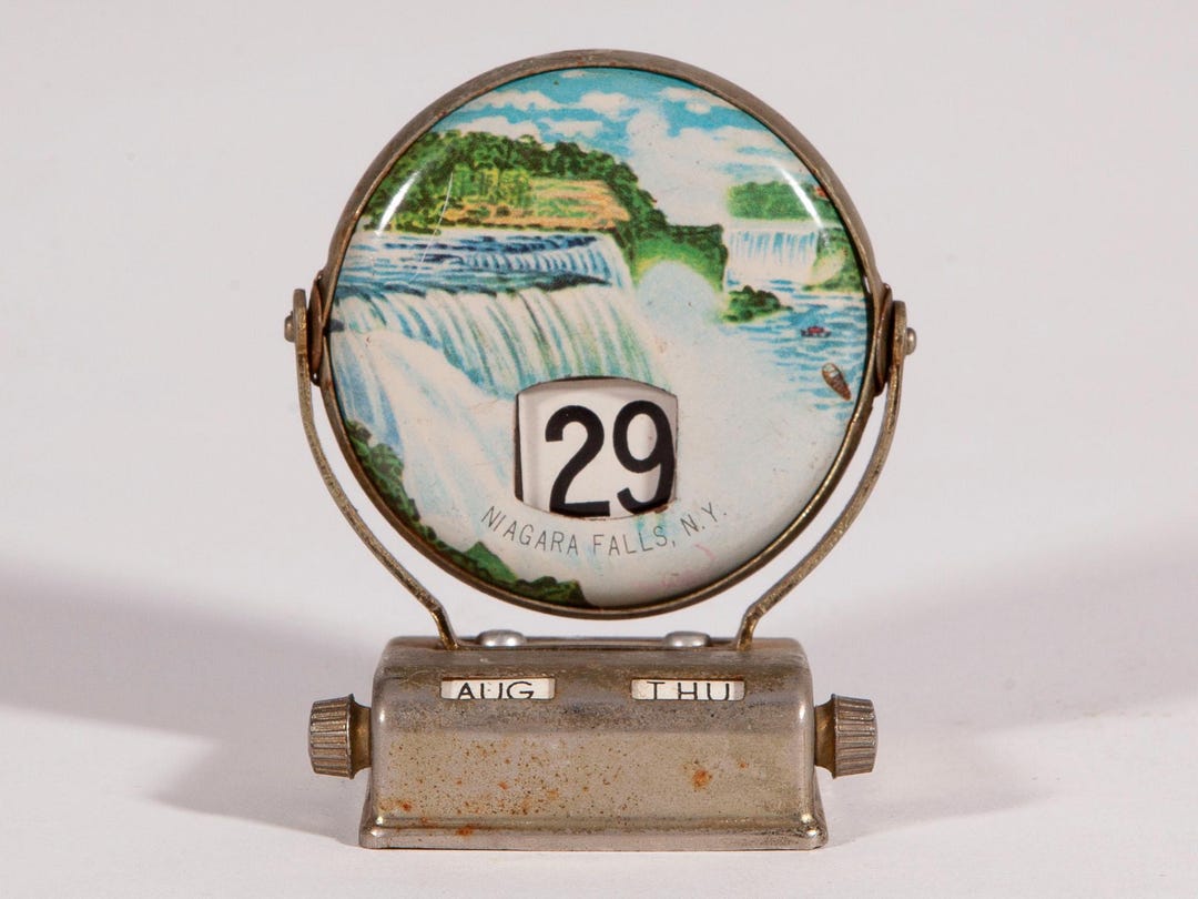Vintage Flip Perpetual Calendar Working Desk Accessory With Scenes From ...