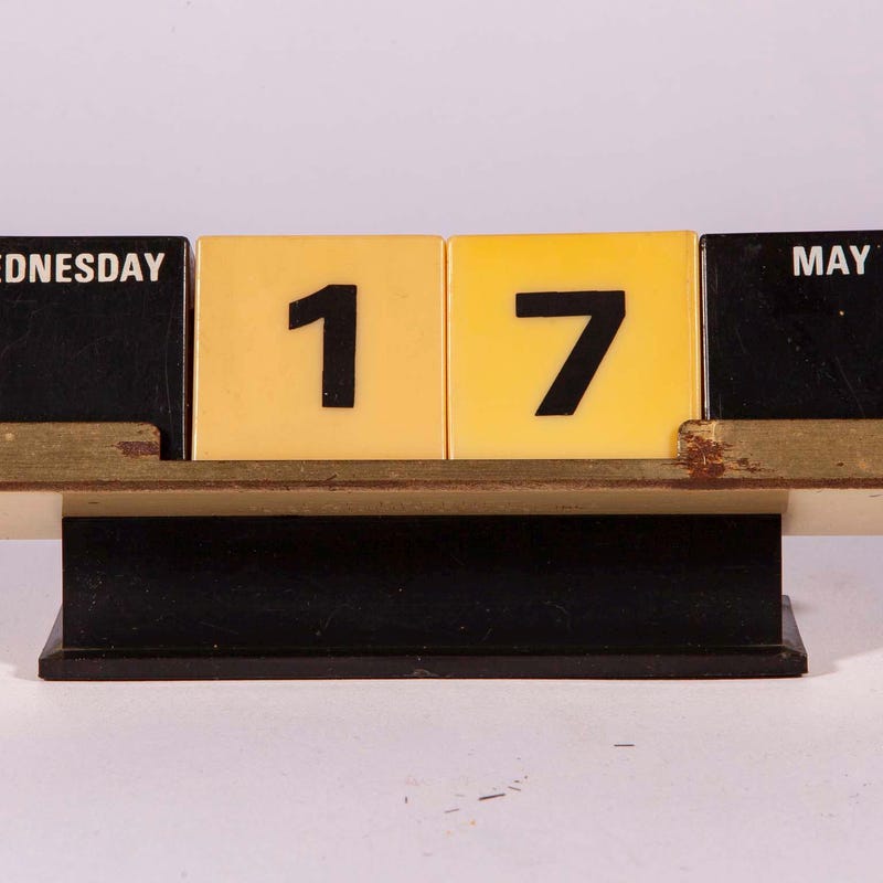 Retro Calendar - Etsy