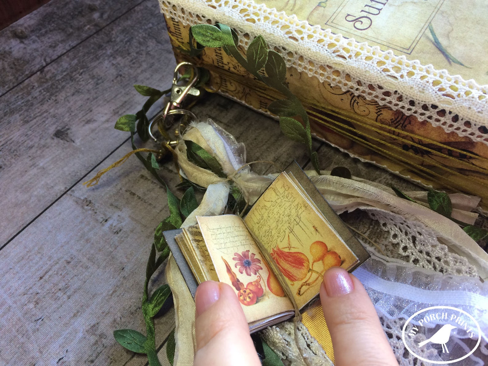 Garden Mini Books Flowers Rose Mini Album Necklace - Etsy