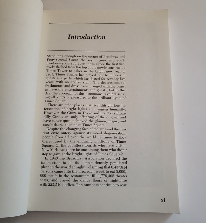 Times Square : A Pictorial History Jill Stone 1982 Paperback - Etsy