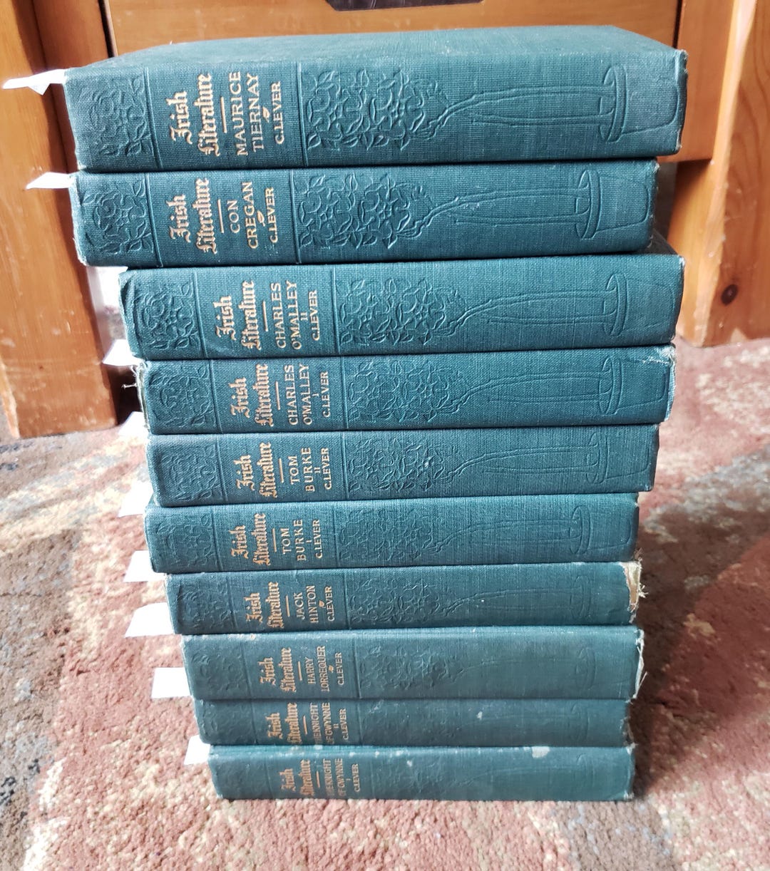 Irish Literature Charles Lever, Volumes 1 to 10, the Knight of Gwynne ...