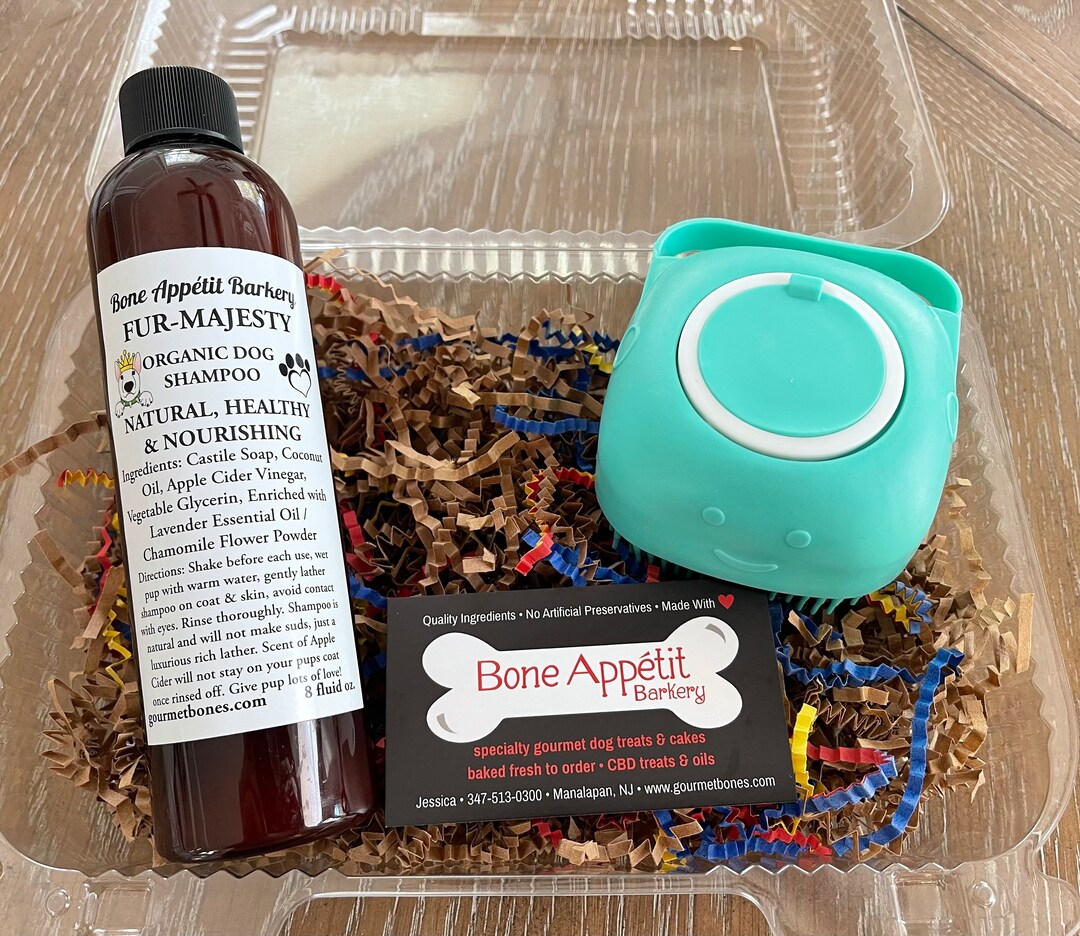 Pampered Pooch Doggy Spa Gift Box Organic Dog Shampoo Pet Grooming ...