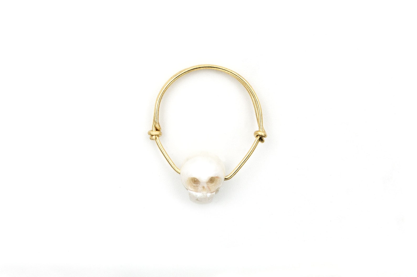 Skull Ring / Freshwater Carved Pear / Dainty Skull Pearl Ring - Etsy