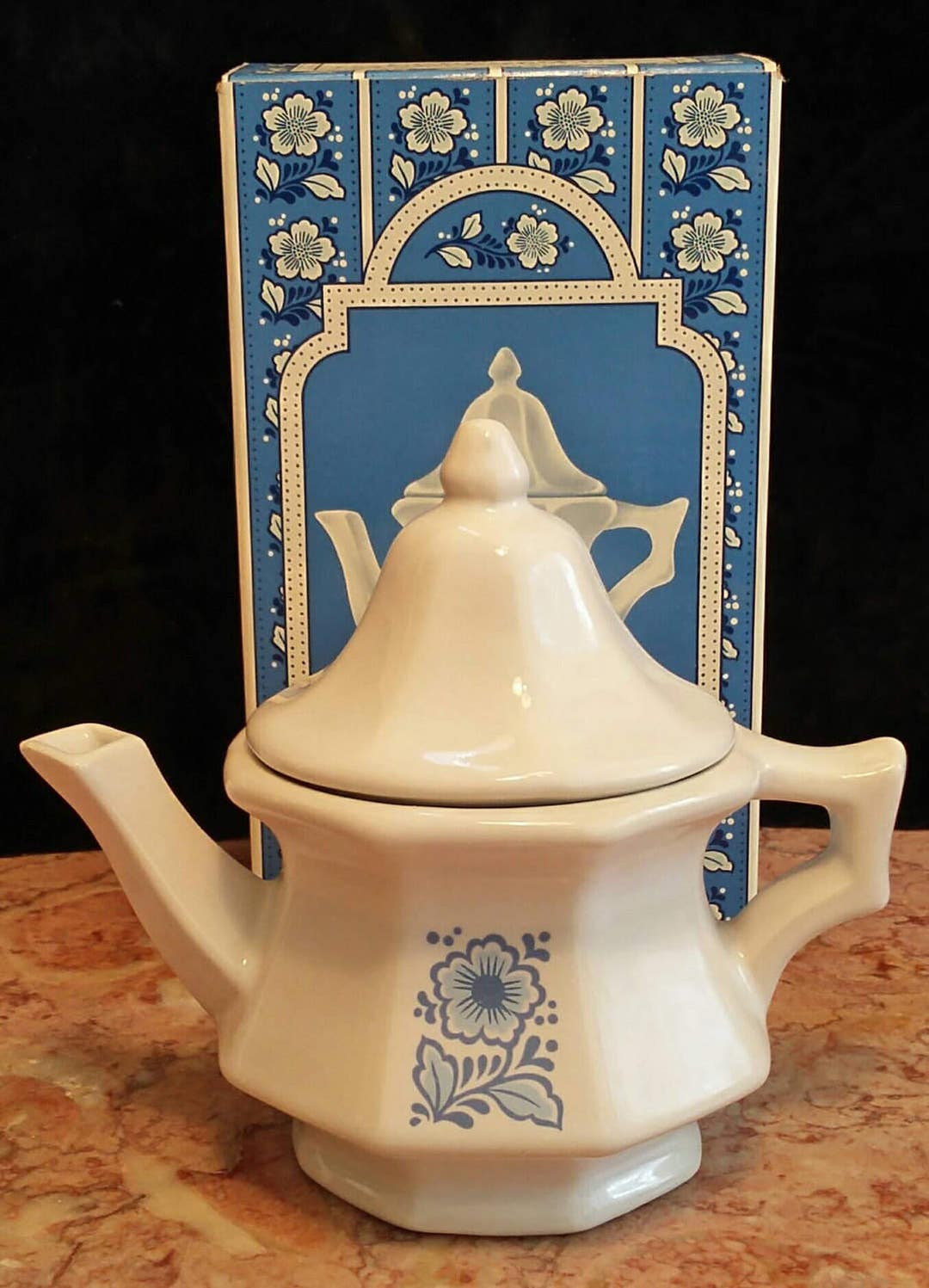 Vintage Avon. Avon China Teapot - Etsy