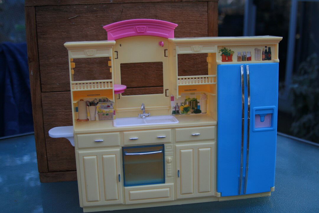 Cute Vintage Barbie Kitchen in Very Good Condition - Etsy