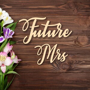 Future Mrs Sign, Bridal Shower Backdrop, Bridal Shower Décor ...