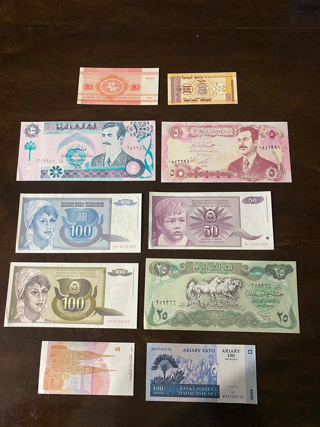 World Notes - 10 Notes From Around the World - Obsolete Currency ...