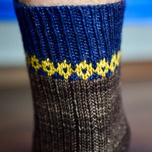 Downloadable Knitting Pattern PDF / Sock Knitting Pattern / Men's Sock ...