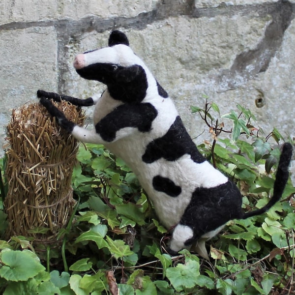 Felt Cow - Etsy