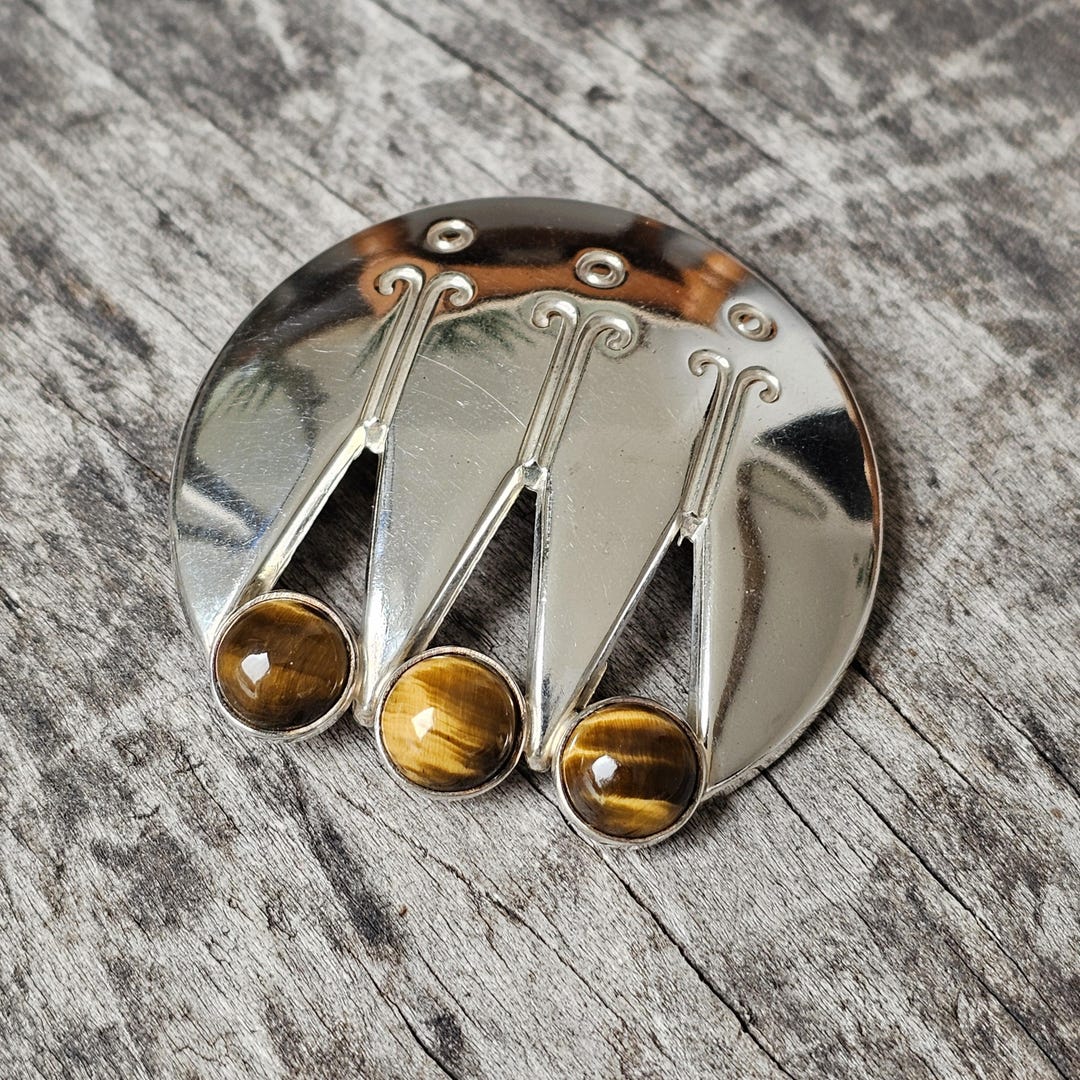 Finnish 1960s Modernist Silver & Tigers Eye Brooch by Turun Hopea - Etsy