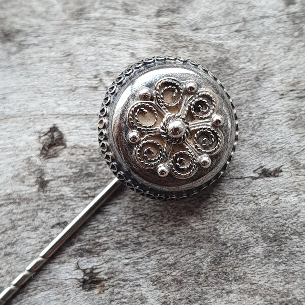 830 Silver Brooch - Etsy