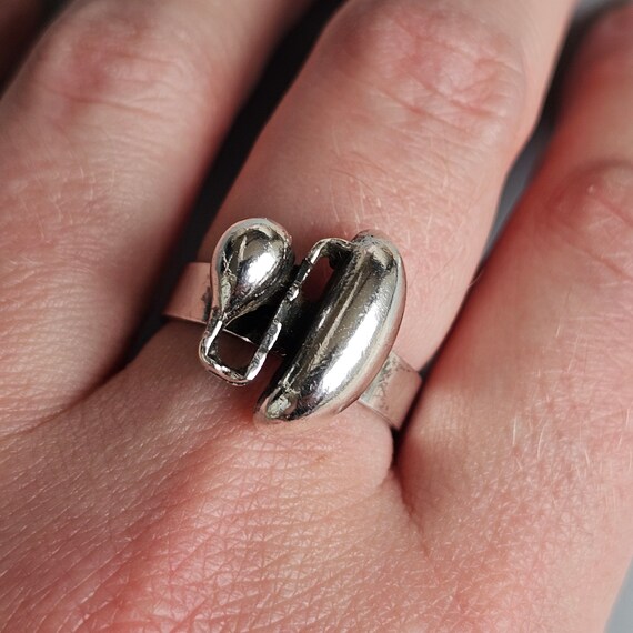 1970s Modernist Finnish Silver Ring by Finnfeeligns - Gem