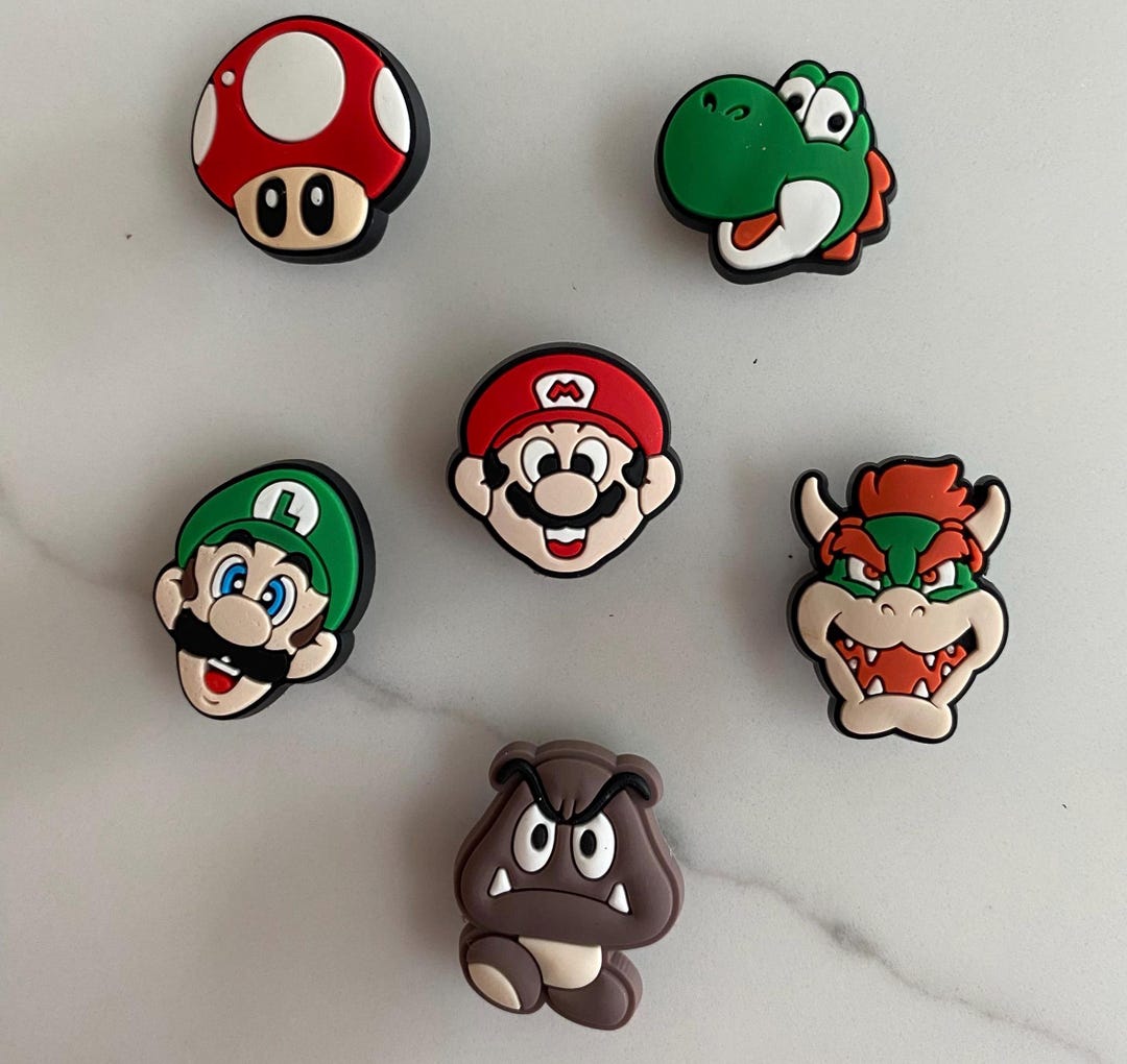 Super Mario Bros Style Crocs Charms Shoe Jibbitz Mario, Luigi, Yoshi ...