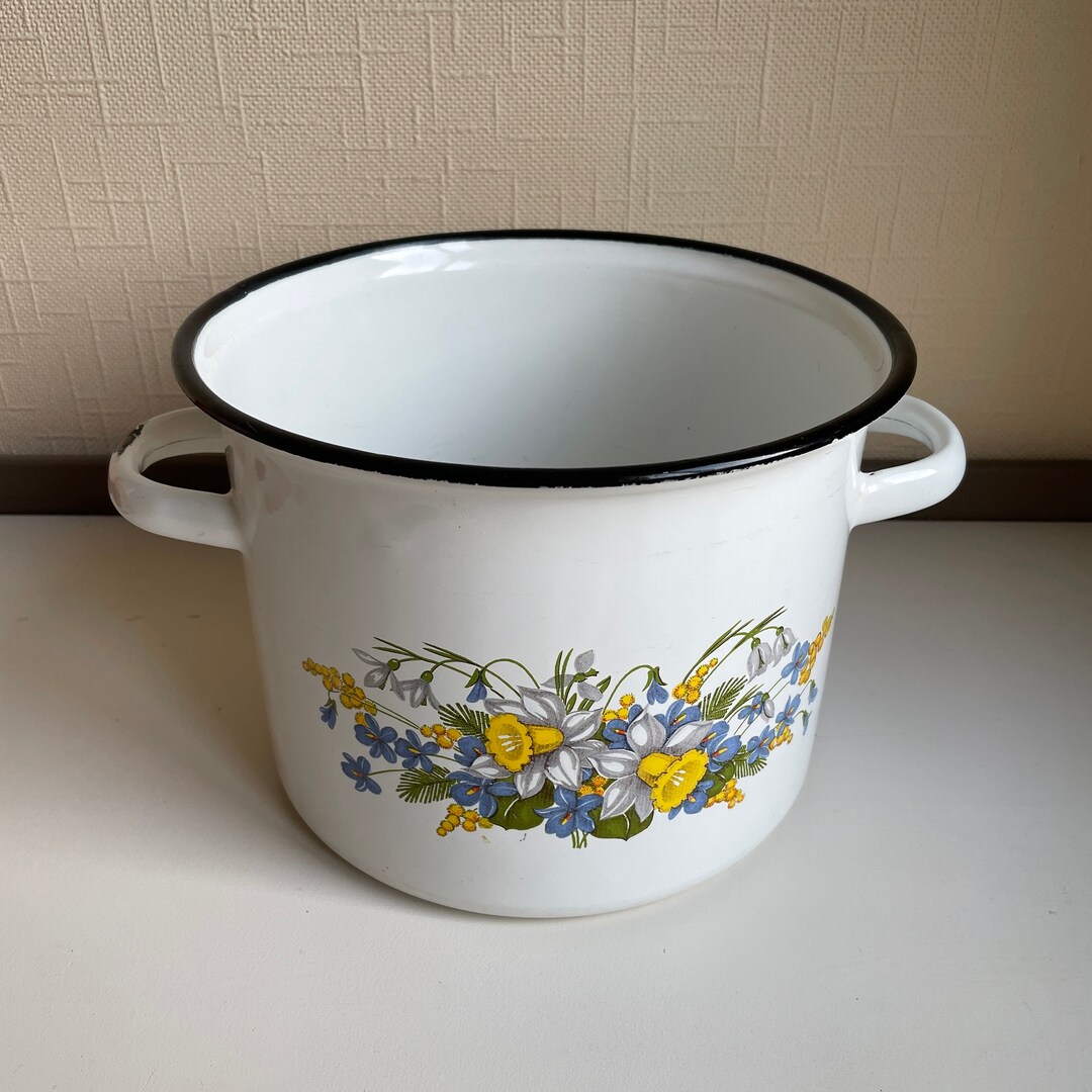 Vintage Enamel Pot With Flowers, Rustic Russian Retro Dish, Soviet ...