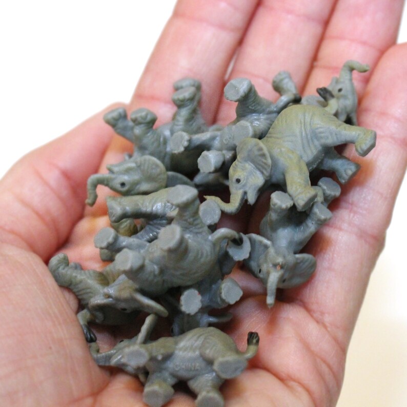 Set of Miniature Elephants Mini Elephants Terrarium - Etsy