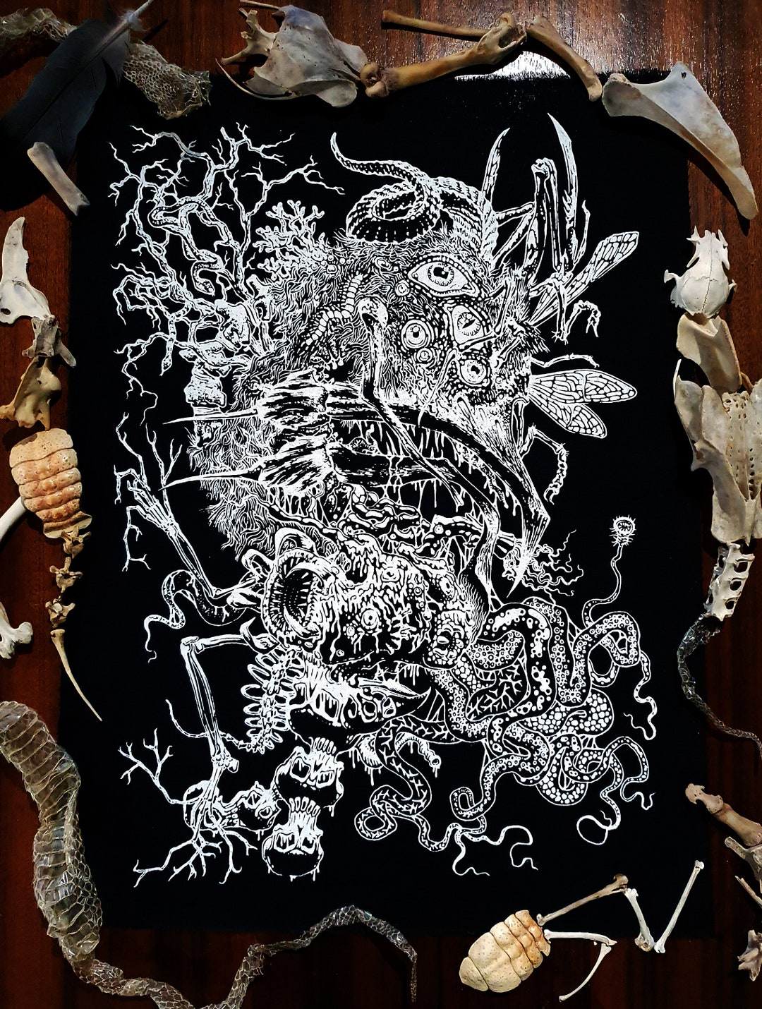 Back-patch Sew-on CRAWLING CHAOS: White/red/blue~ Demonic,occult ...