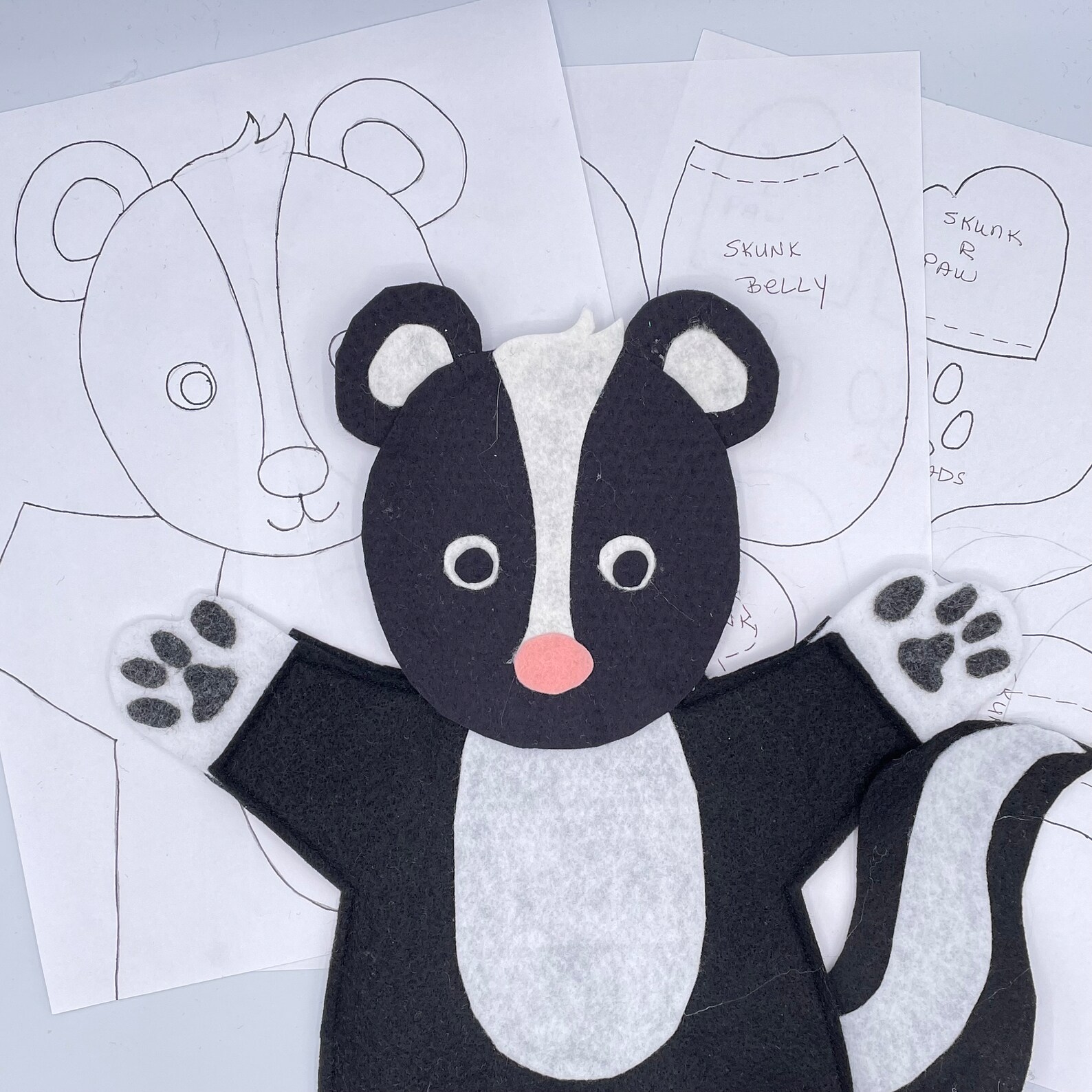 Skunk Hand Puppet Pattern PDF Pattern for Hand Puppet Puppet - Etsy