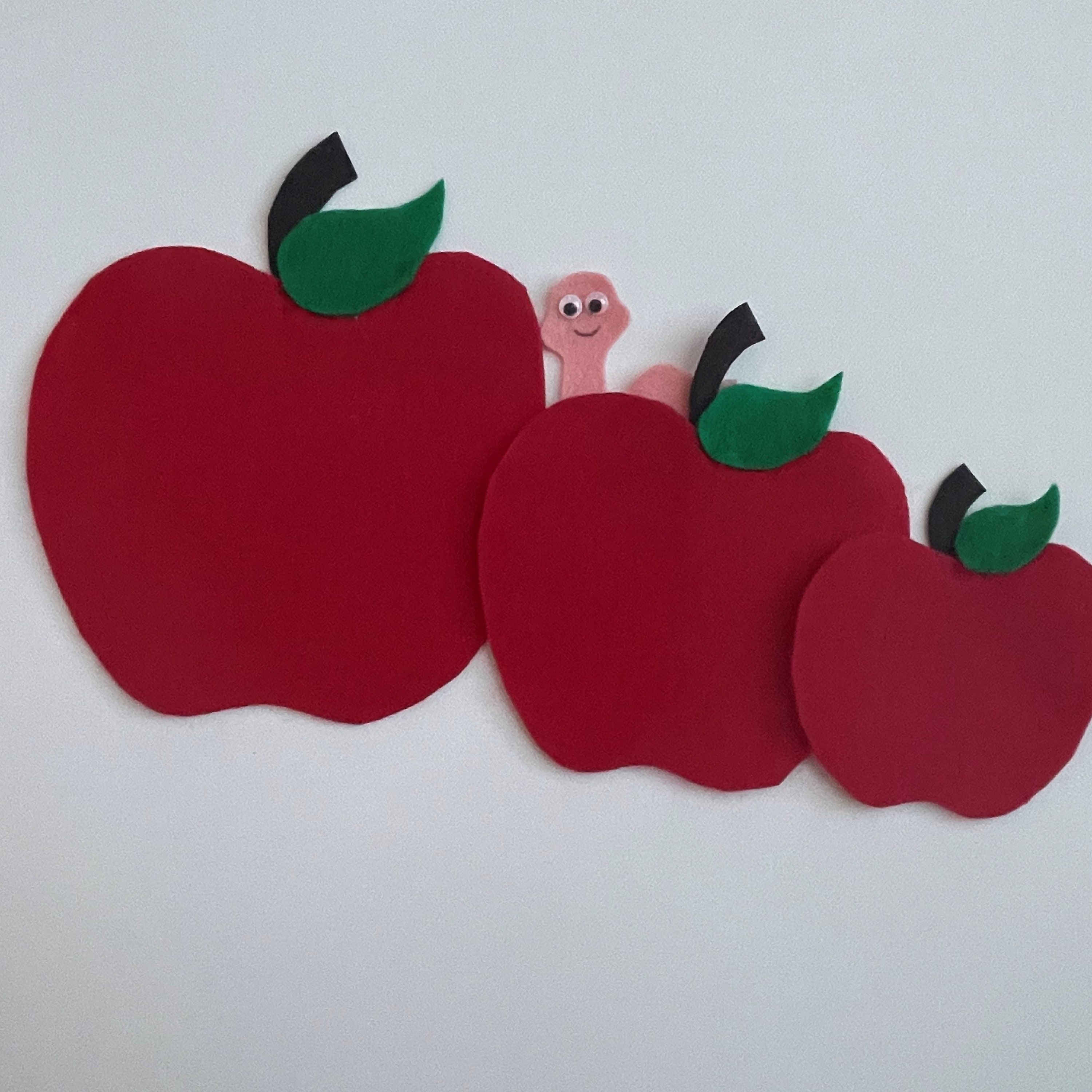 Wiggle Worm and Apples Felt Board Pattern, Early Math Lesson, DIY ...