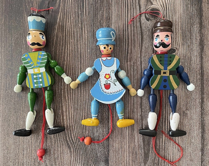 Round Jumping Jack Soldier Girl Doll Santa Wooden String Pull Toys ...