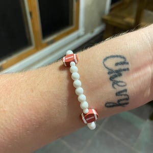 Kansas City Chief Bracelet-mahomes-kelce-super Bowl-white With Football ...