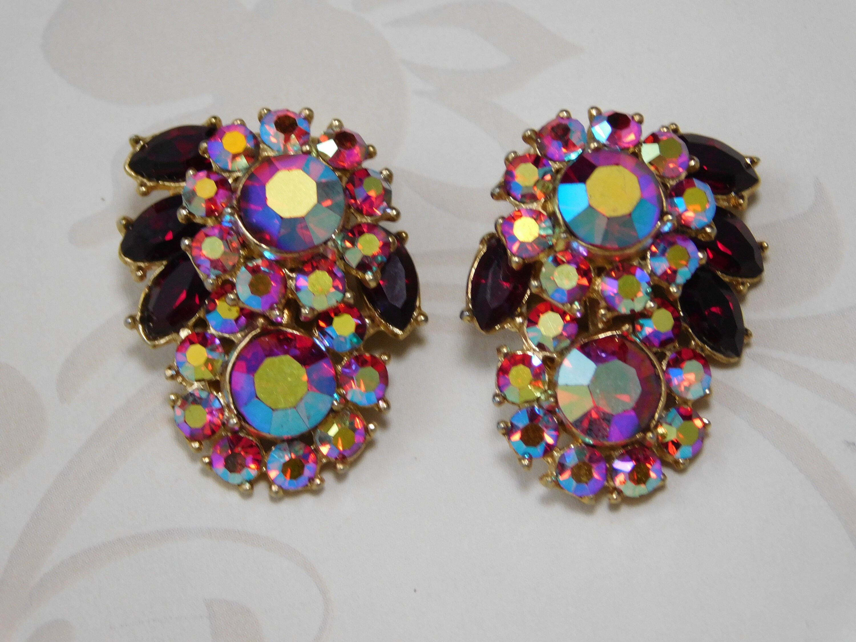 1950s Trifari Contessa Red Aurora Borealis Rhinestone Cluster Clip on ...