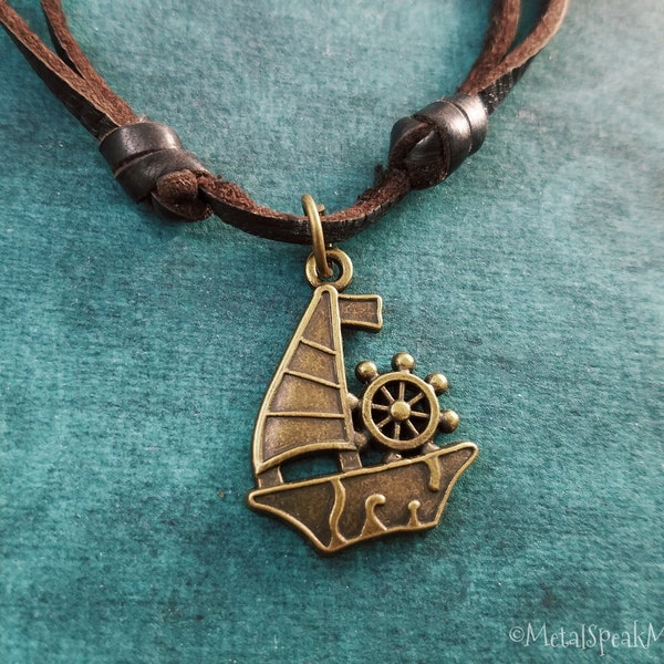 Boat Necklace - Etsy
