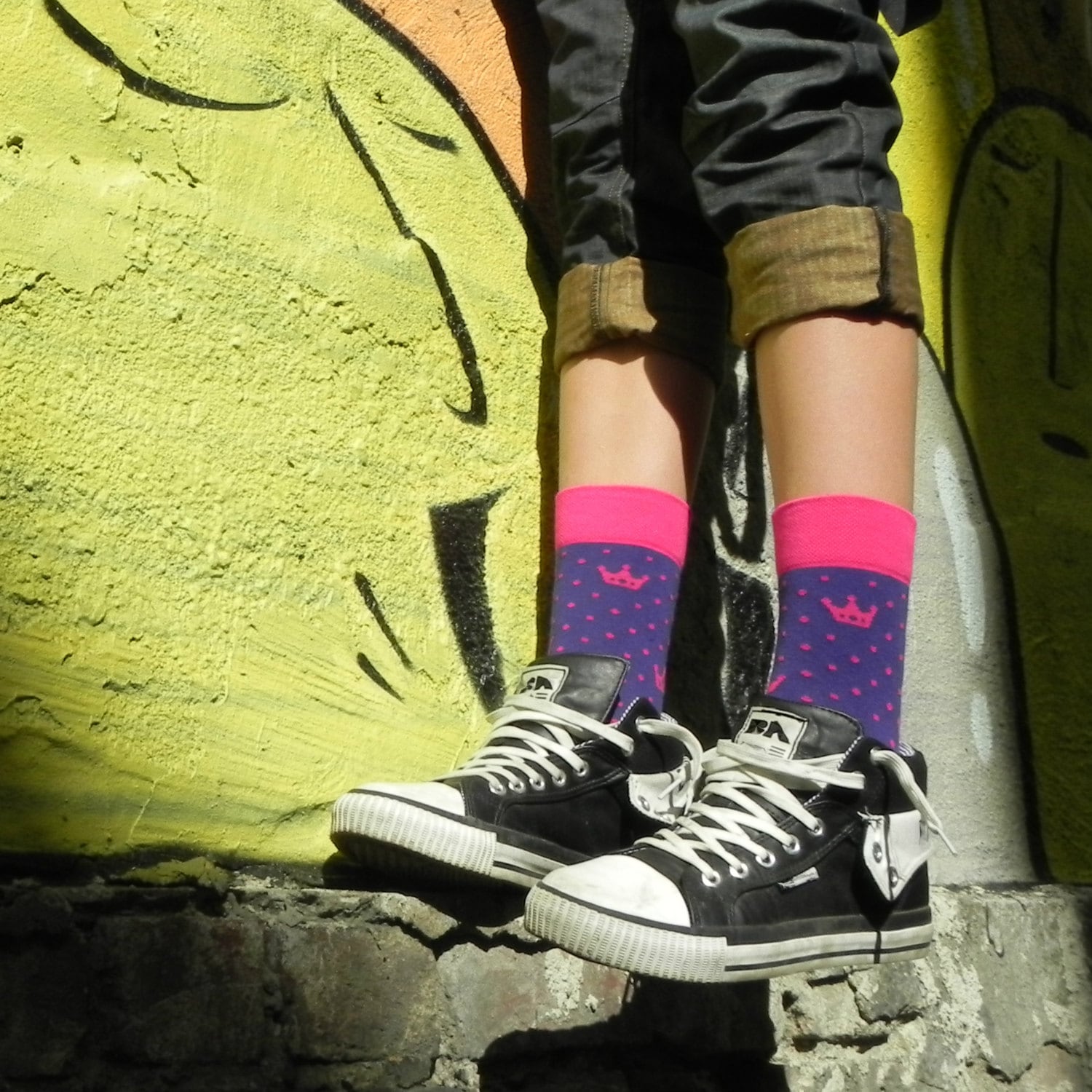 QUEEN of DOTS Original SOCKS Cool Funny and Unique Purple and Pink ...