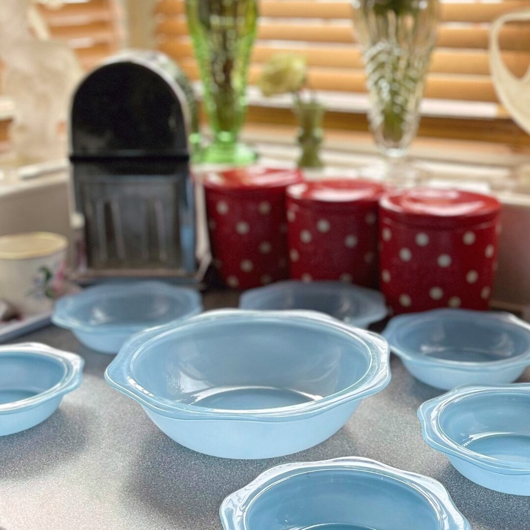 Vintage Mid-century JAJ Pyrex Powder Blue Glass Flower Set of 7 Dishes ...