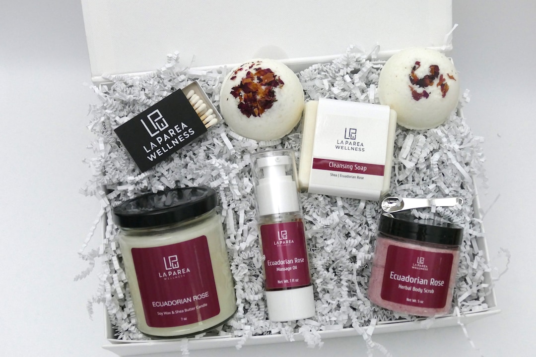 Personalized Birthday Gift Box Filled With Ecuadorian Rose for Selfcare ...