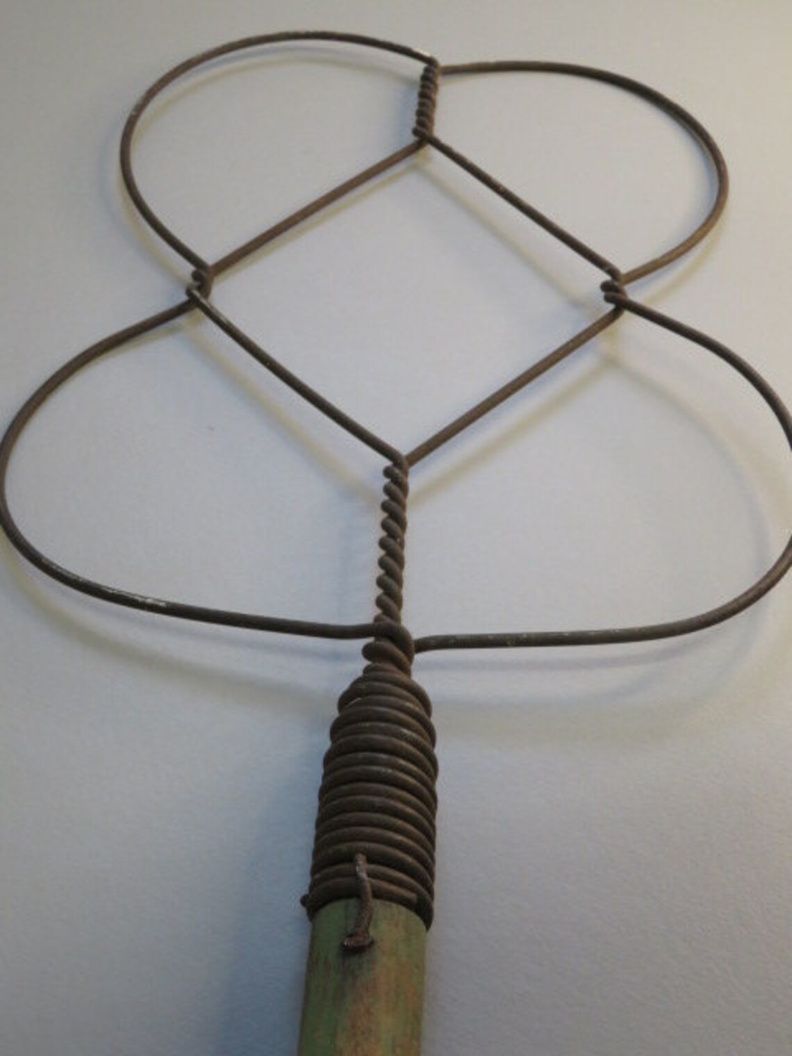 Antique Wire Carpet/rug Beater/farm House Decor/batwing Beater - Etsy