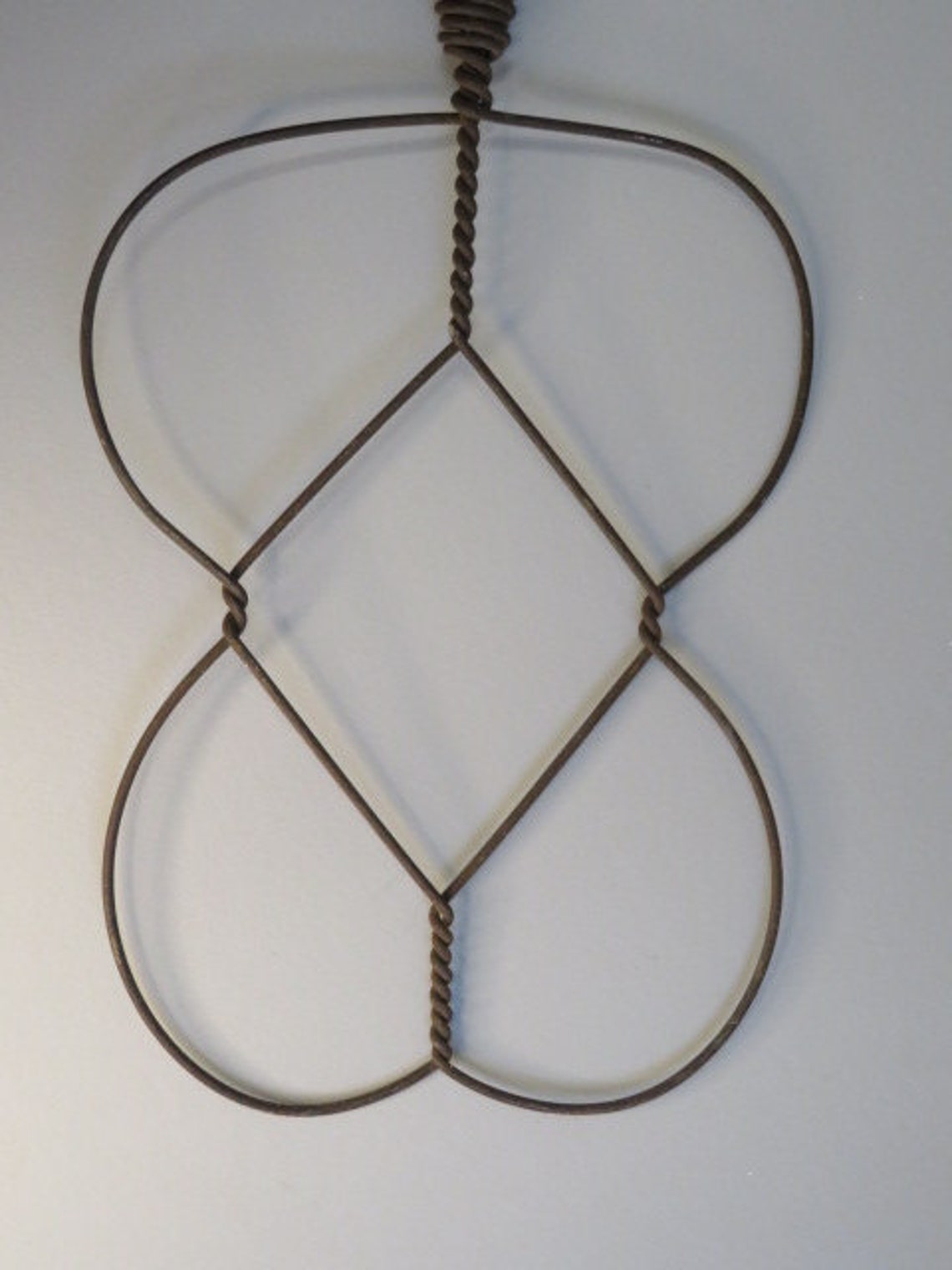 Antique Wire Carpet/rug Beater/farm House Decor/batwing Beater - Etsy