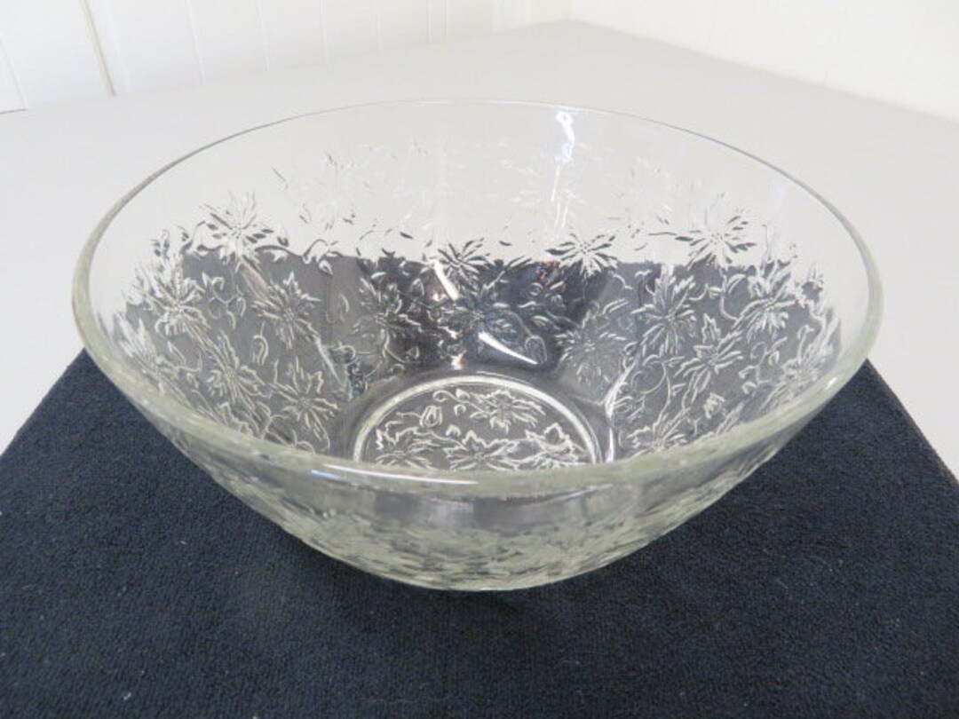 Fantasia Crystal Salad/punch/fruit Bowl - Etsy
