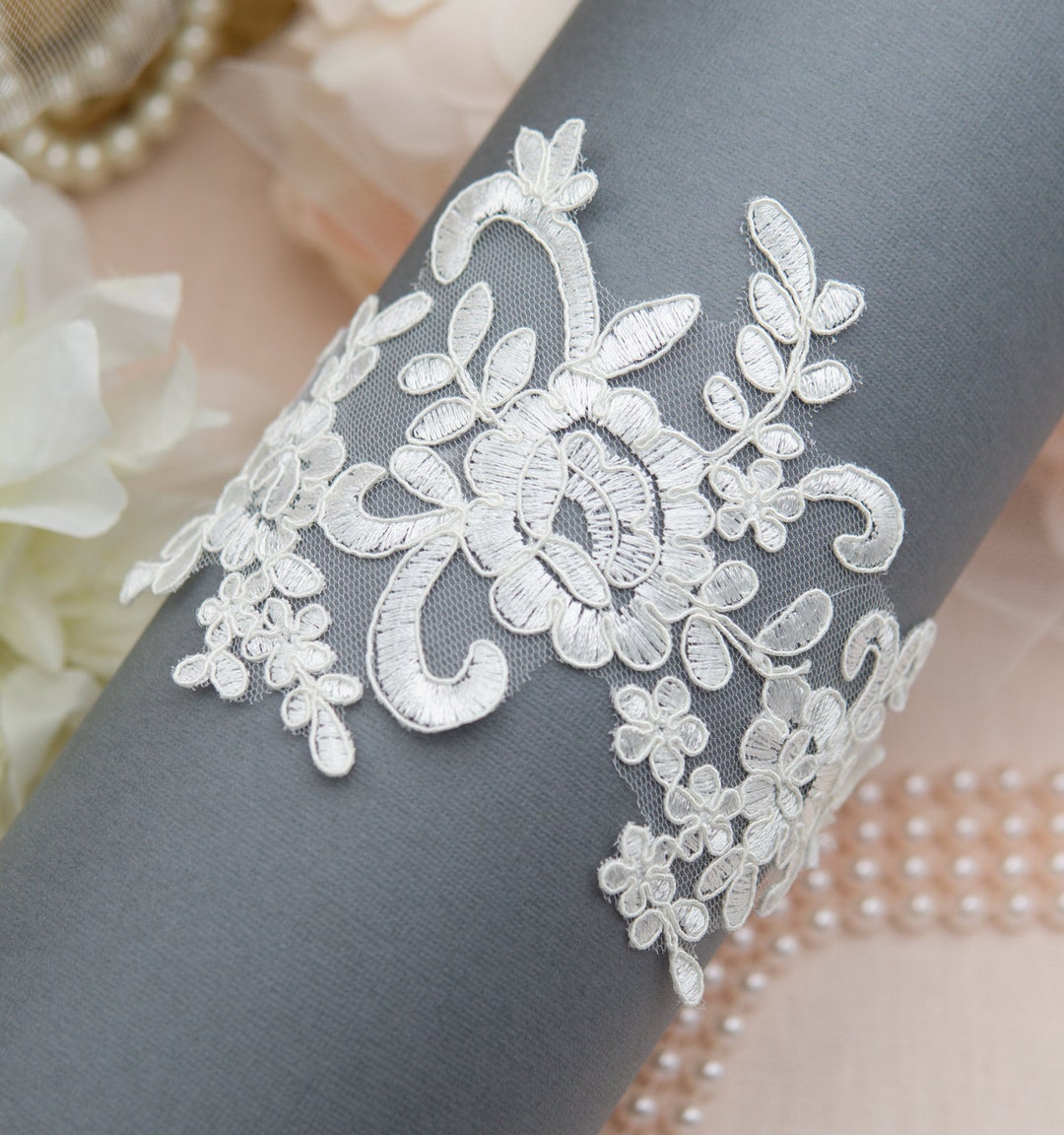 Floral Lace Garter Bridal Garter White Garter Belt Wedding Accessories ...